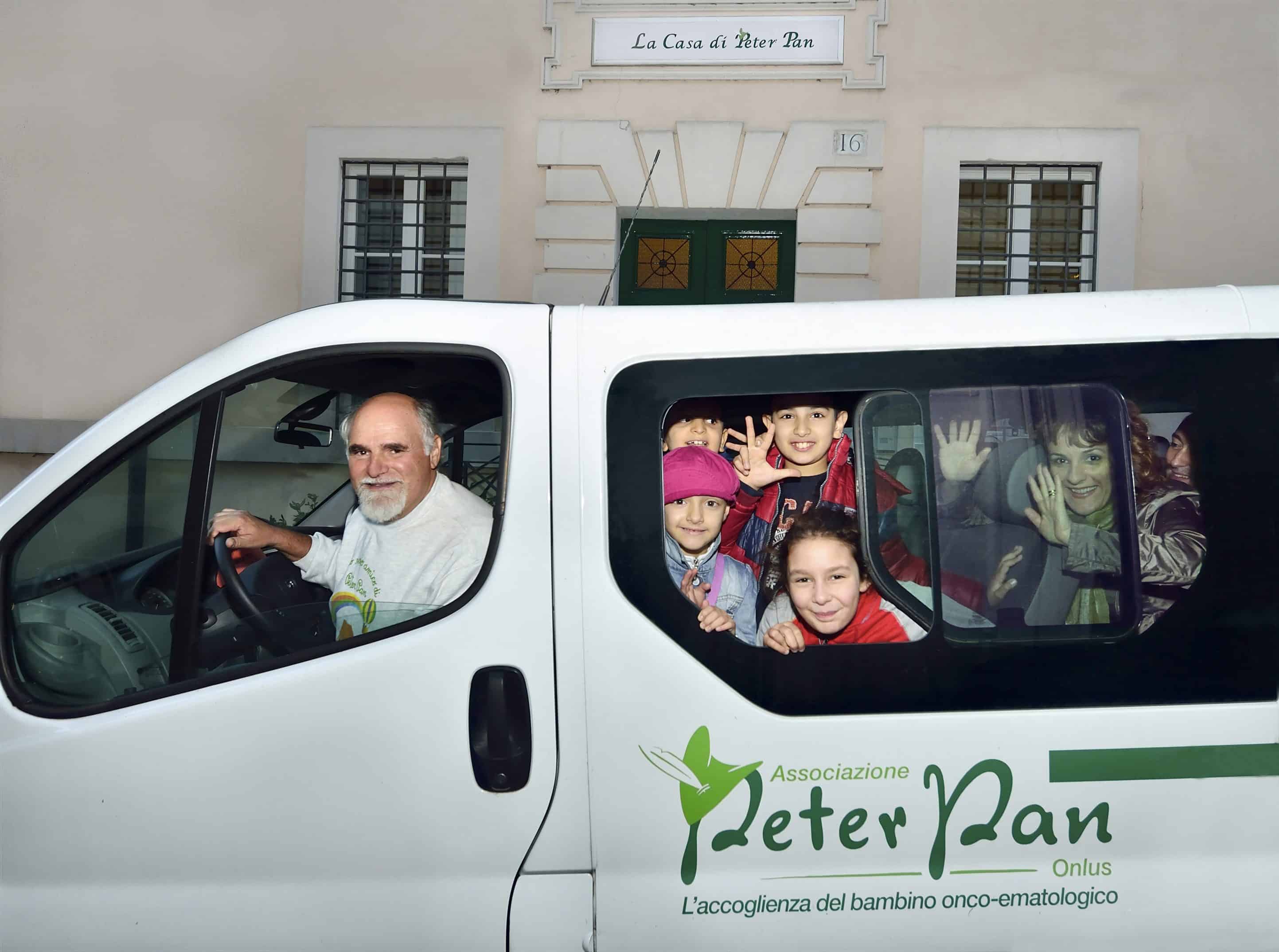 Sostieni il servizio trasporti dei bambini ospiti di Peter Pan 2023 ...